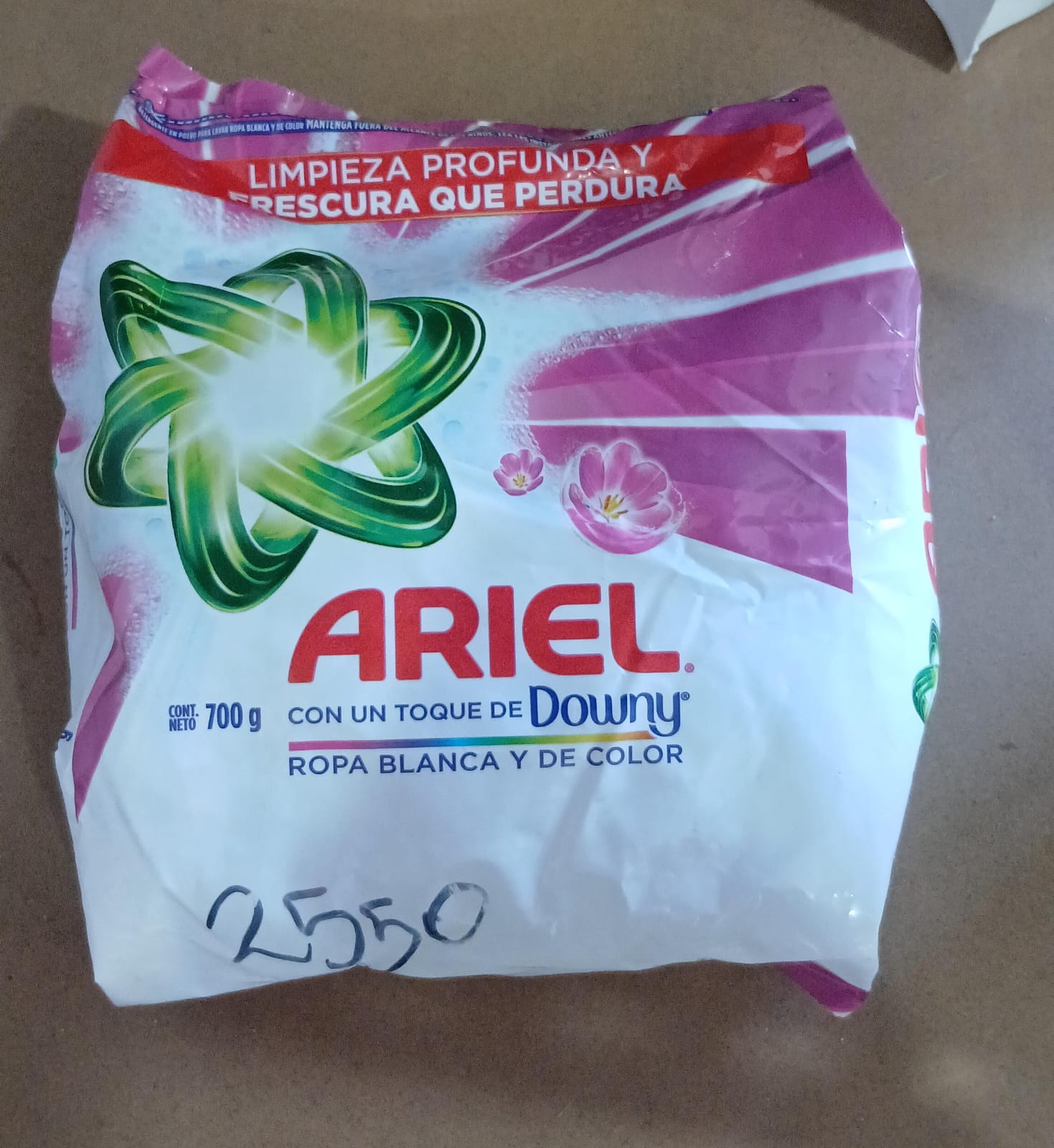Detergente En Polvo Ariel 700g - Rappi